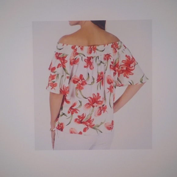 JM Collection | Tops | Plus Size Flowy Blouse With Red Orchids | Poshmark
